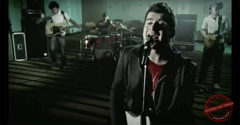 13 Best Emo Bands Of The 2000s - Guitar Aficionado